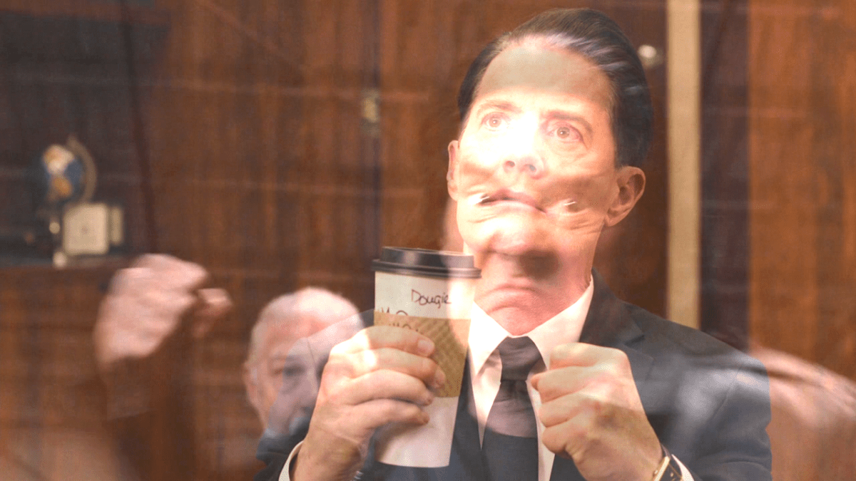 Echoes – TWIN PEAKS – Unwrapping the Plastic